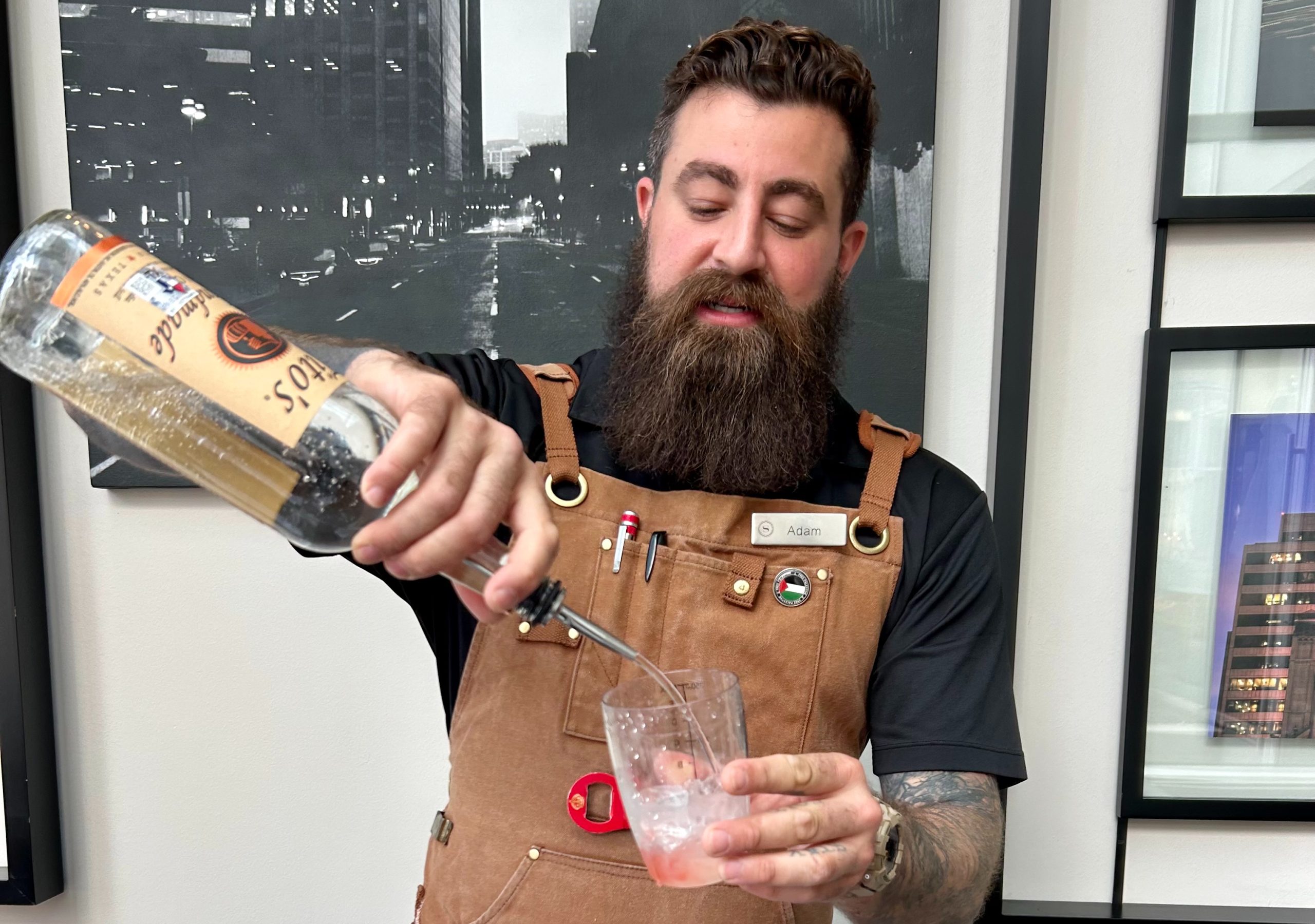 Tasty Notes: Sheraton Dallas offering free mixology classes; Dolly ...