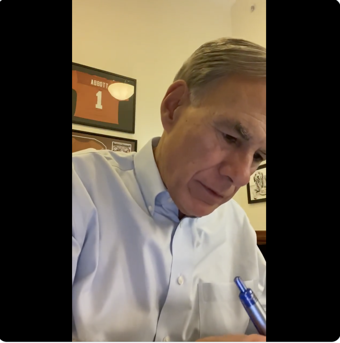 Abbott signs bathroom bill - Dallas Voice